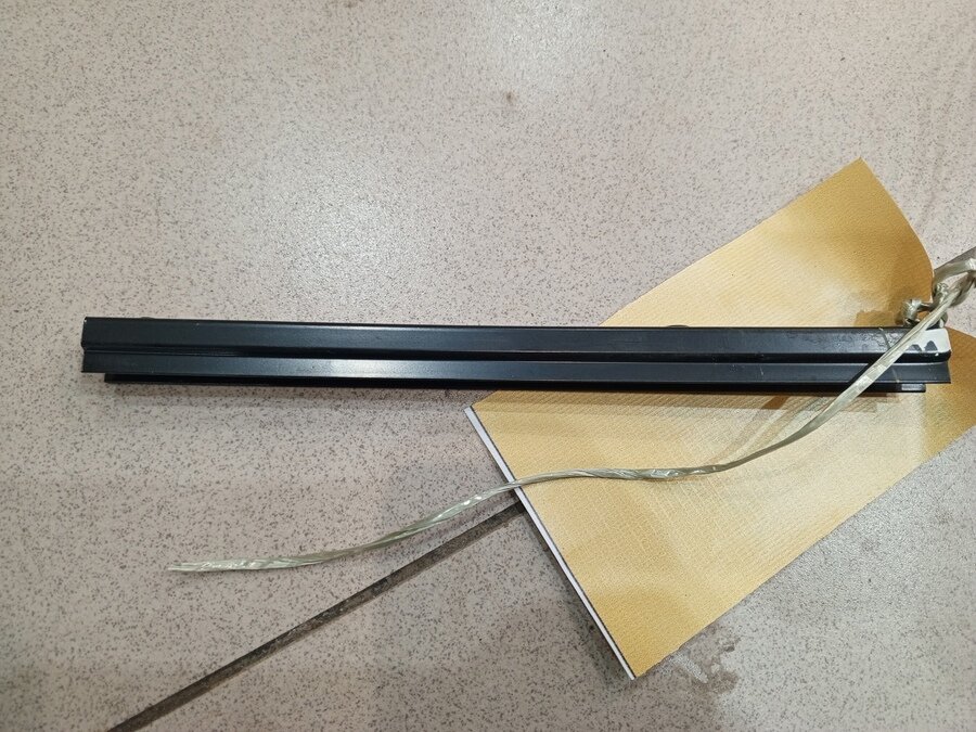 Направляющая стекла двери задней правой от Nissan X-trail T31 2007-2015