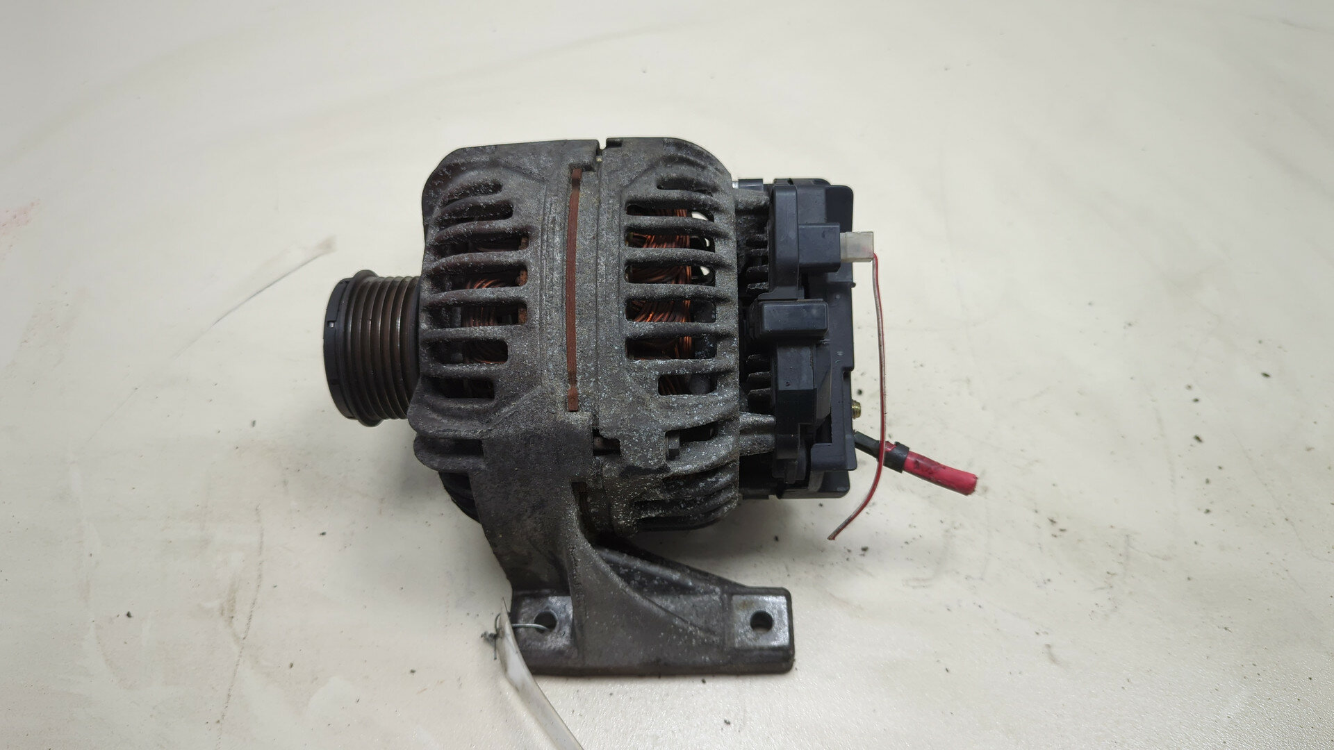 Генератор Volvo V70 Б/У