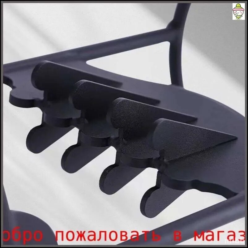 Металлическая дровница для хранения дров с держателем для колки — фото 1