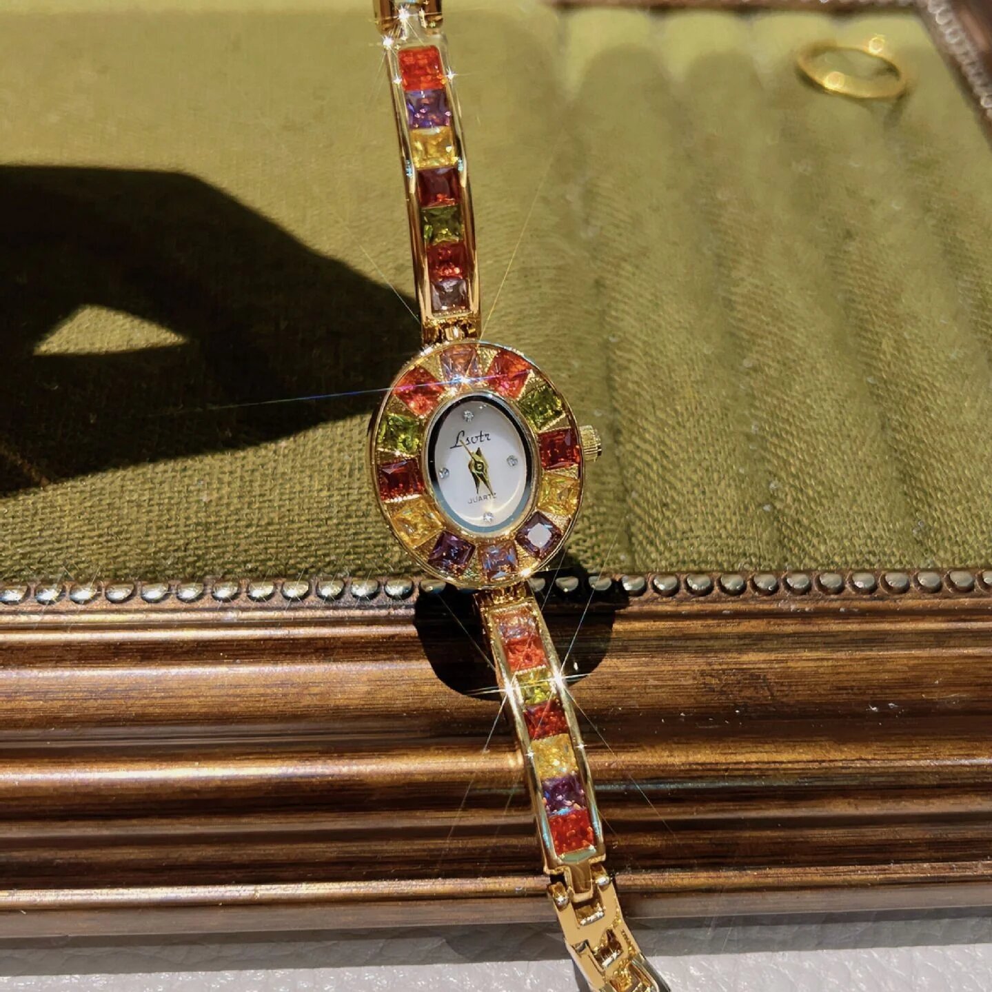 Наручные часы