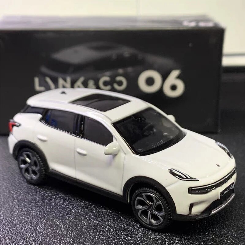 Модель автомобиля Lynk & Co из металла 1:64 для детей Белый, 06 White