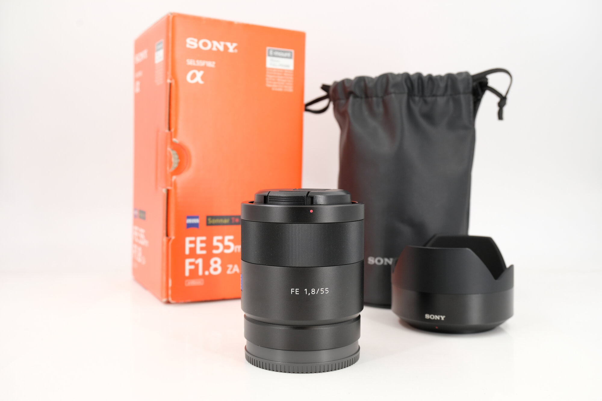 Sony Carl Zeiss Sonnar T* 55mm f/1.8 ZA