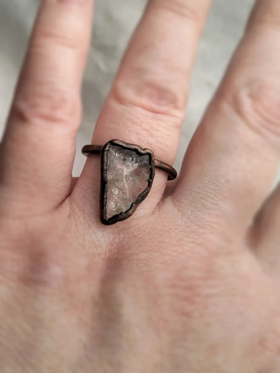 Кольцо, горный хрусталь