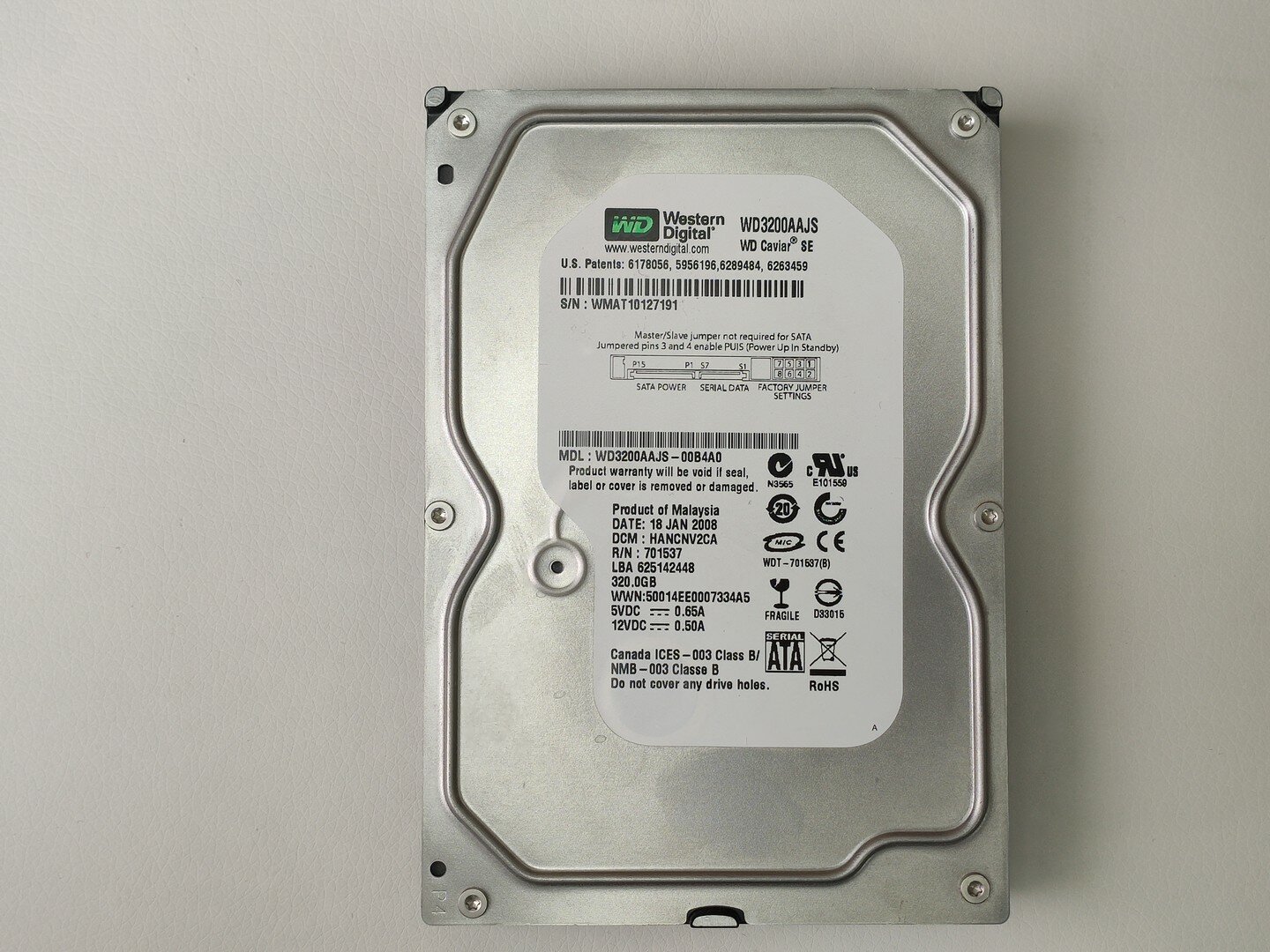 Жесткий диск WD 320 Gb 7200 rpm SATA, перенесенных нет, 8 бэдов