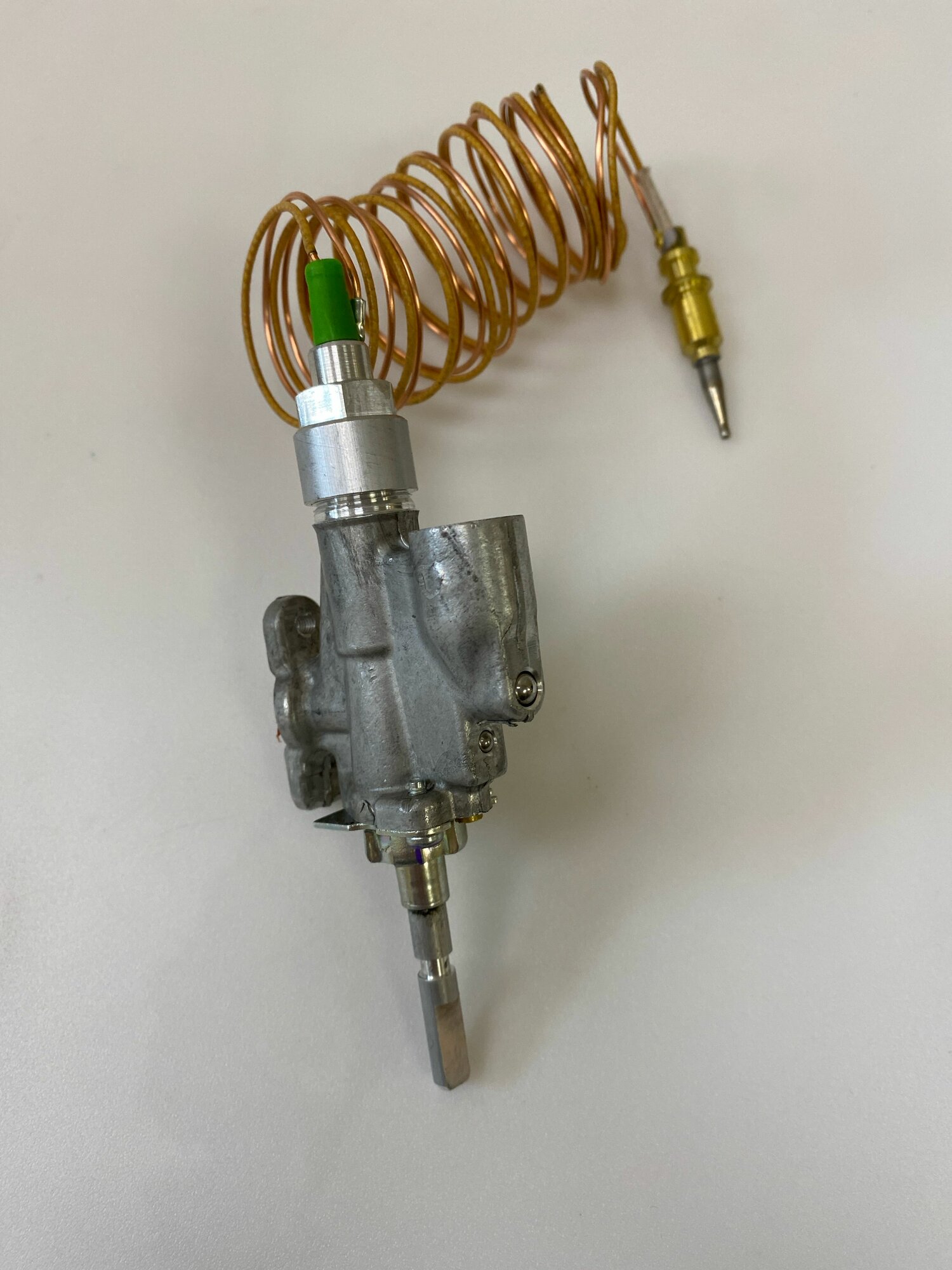 Газовый кран духовки, для газовой плиты Hansa CGW51001
