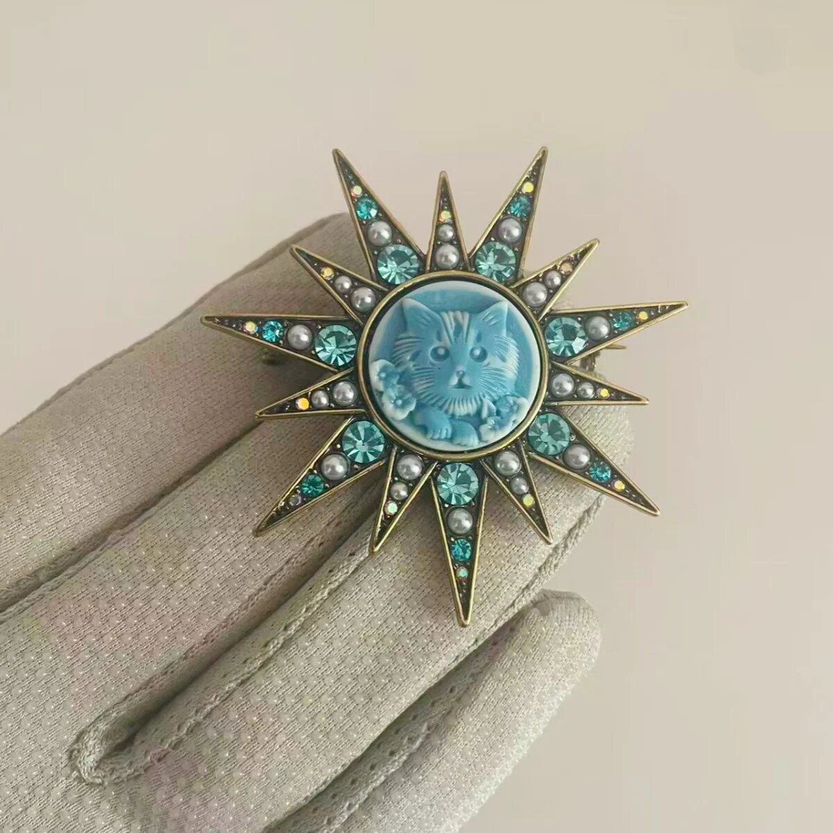 Брошь MITTO ACCESSORIES