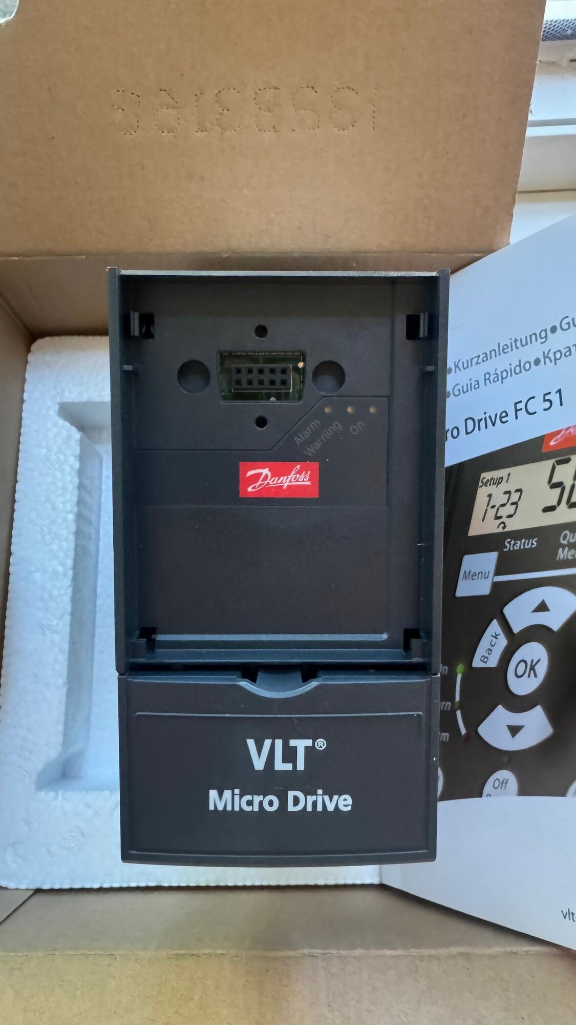 Частотный преобразователь Danfoss VLT Micro Drive FC 51 0,18 кВт (200-240, 1 фаза) 132F0001 (без панели)