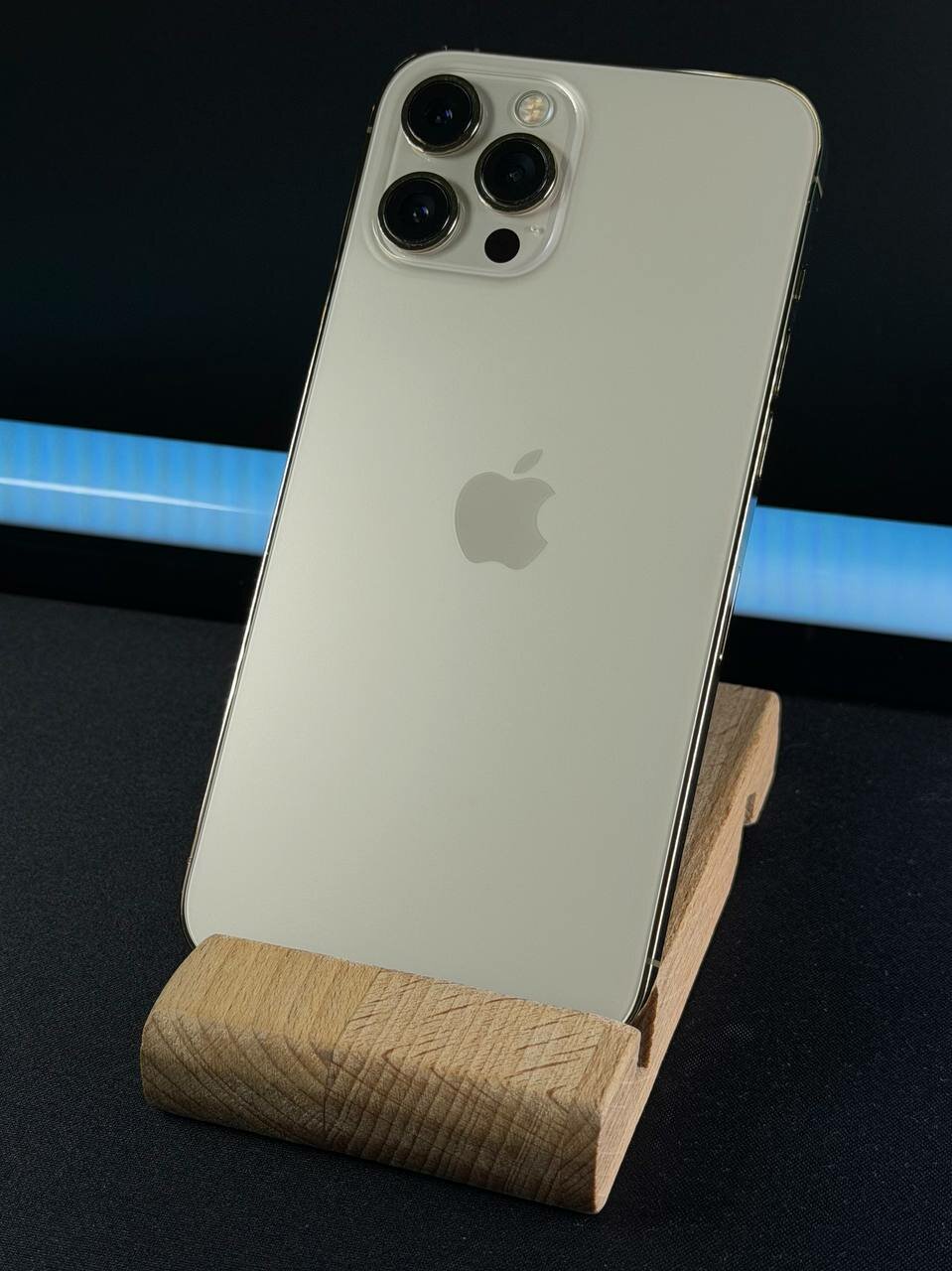 Смартфон Apple iPhone 12 Pro Max, 256gb, Gold, LL, nano SIM + eSIM