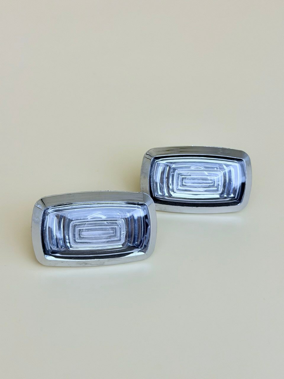 Универсальные Повторители поворота Хром боковые 2шт