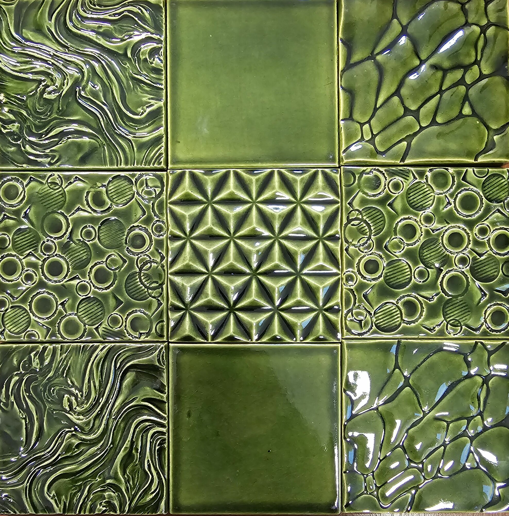 Геометрия (набор из 9-ти штук), ярославский изразец. Украшение настенное интерьерное. Ярославская майолика. Керамика ручной работы. Сделано в России. Размер 10см на 10см.