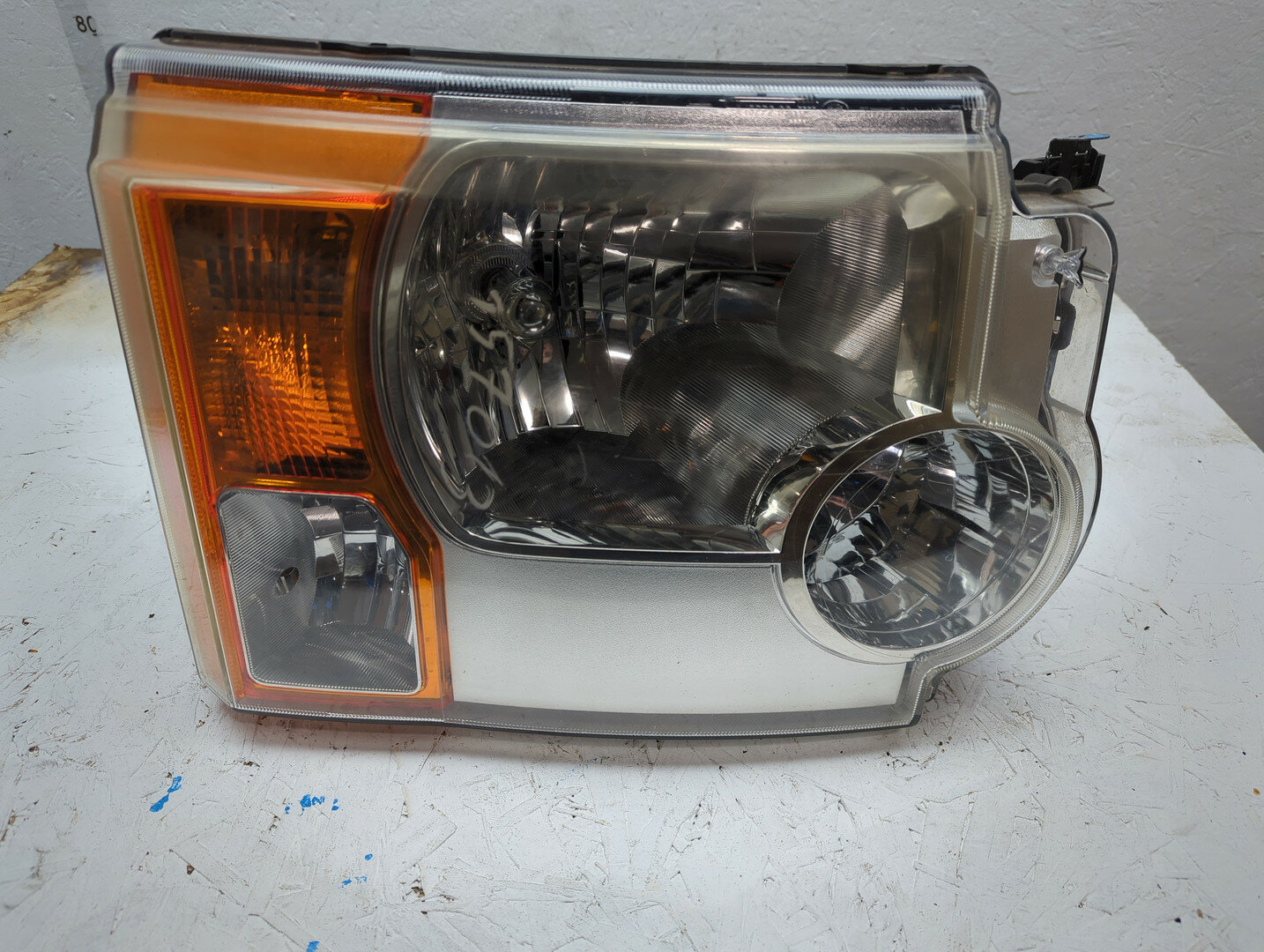 Фара (передняя) правая Land Rover Discovery 3 Б/У