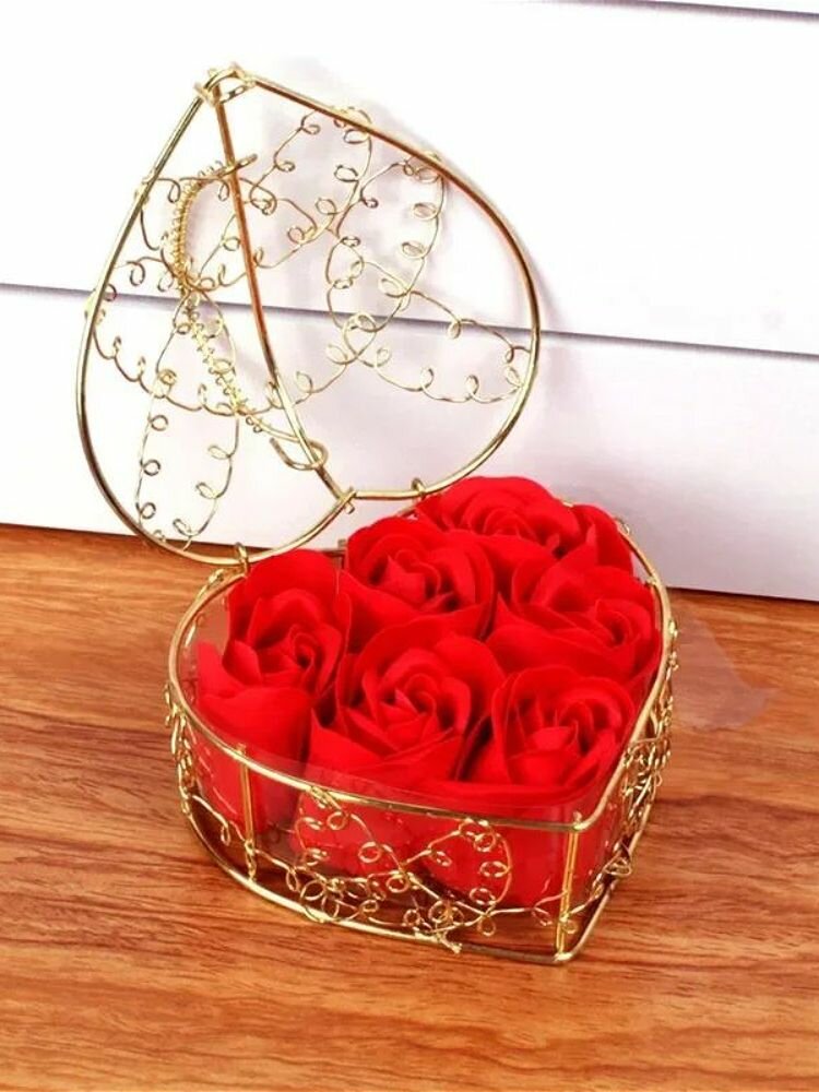 Букет из мыльных роз , розовые розы 6 шт, Цветы из мыла в подарок на день Рождения, маме, жене, дочке, любимой.