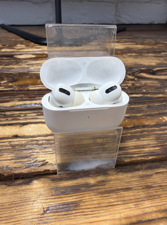 Беспроводные наушники Apple AirPods Pro Gen1, белый