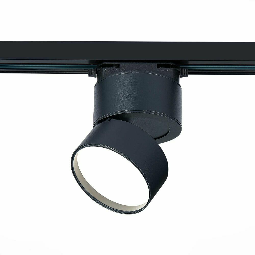 ST651.446.09 ST-Luce Св-к трек. Черный LED 1*9W 4000K 720Lm Ra>90 120° IP20 D85xH122 170-240VV.