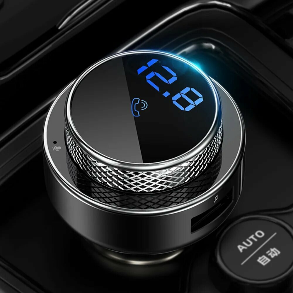Автомобильное зарядное устройство с двумя USB-портами и поддержкой быстрой зарядки QC3.0, Bluetooth 5.0 и FM-трансмиттером