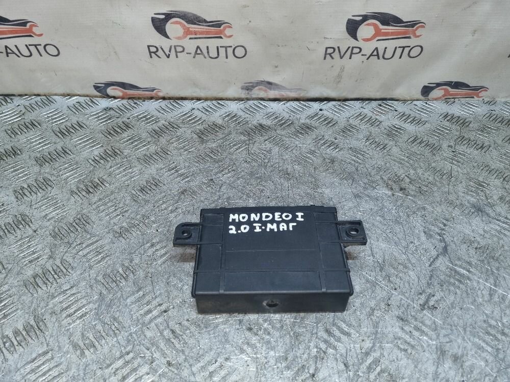 Блок комфорта Ford Mondeo 1993-1996
