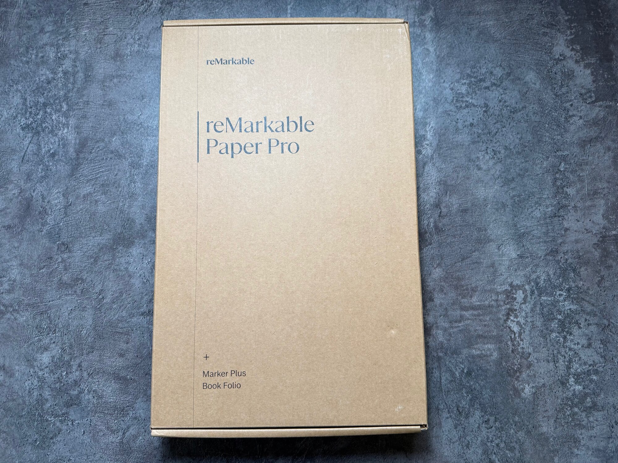 Графический планшет reMarkable Paper Pro 11.8", + стилус Marker Plus + чехол Premium Leather Book Folio (Black)