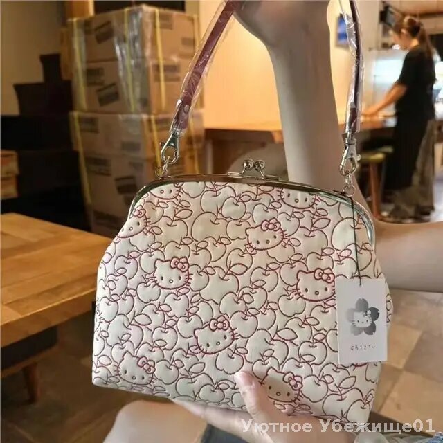 Miniso Hello Kitty кошелек. Miniso Hello Kitty кошелек. Miniso Hello Kitty кошелек
