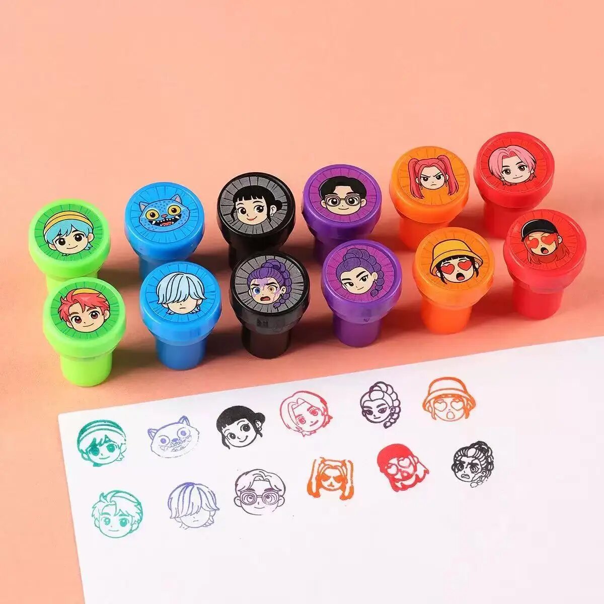 Набор для декора K-pop от Hasbro 12pcs Stamp