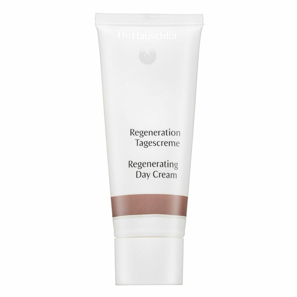 Крем для ухода за кожей Dr. Hauschka Regenerating Day Cream 40 мл