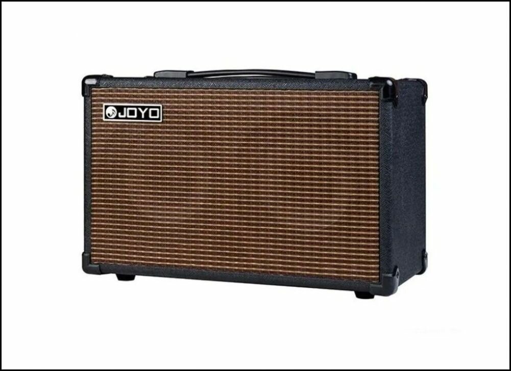 Гитарный комбоусилитель