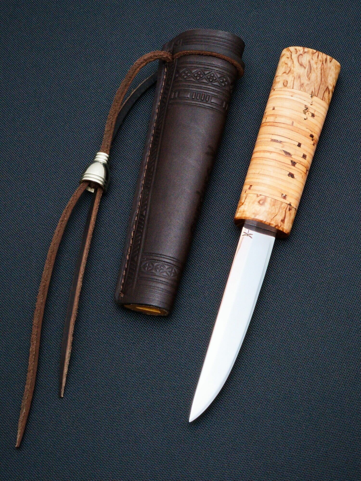 Нож "Сындыыс" Малый, Настоящий Якут (Jing Sakha - Дьин Саха), VG-10, Кап берёзы стабилизированный-Береста