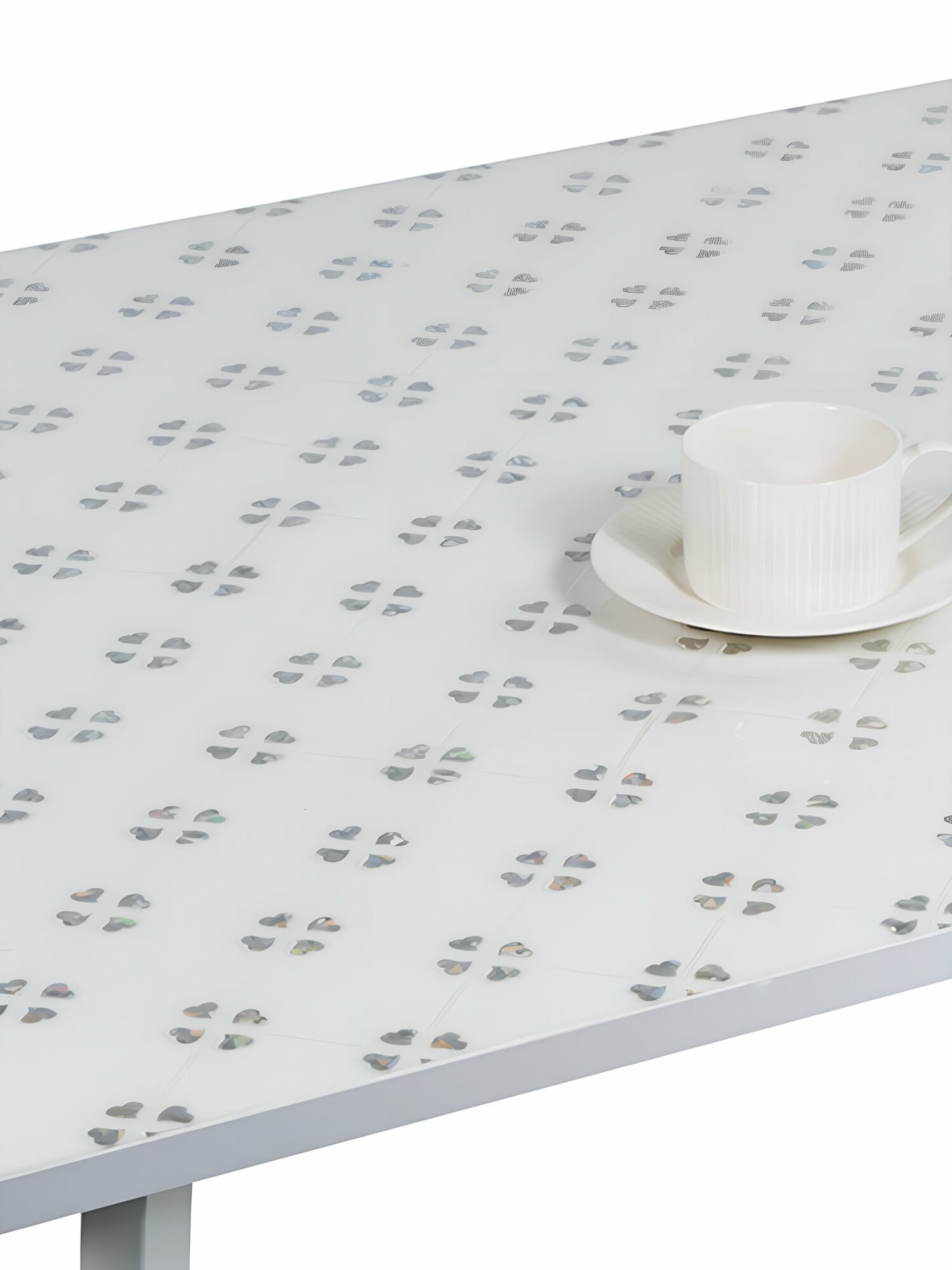 Силиконовая клеенка Dekorelle Декор 1.2х20 м, серебристый узор на белом фоне, защитное покрытие для стола в рулоне