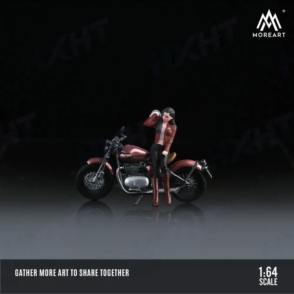MoreArt 1:64 TRIUMPH BOBBER 120CC: Модель Автомобиля, Мотоцикл + Фигурки Мотоциклистов