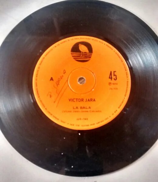 Victor Jara - La Bala / Que Lindo Es Ser Voluntario (7 Дюймов) EX