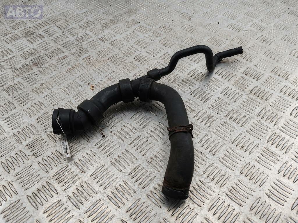 Патрубок радиатора Audi A6 C5 (1997-2005)