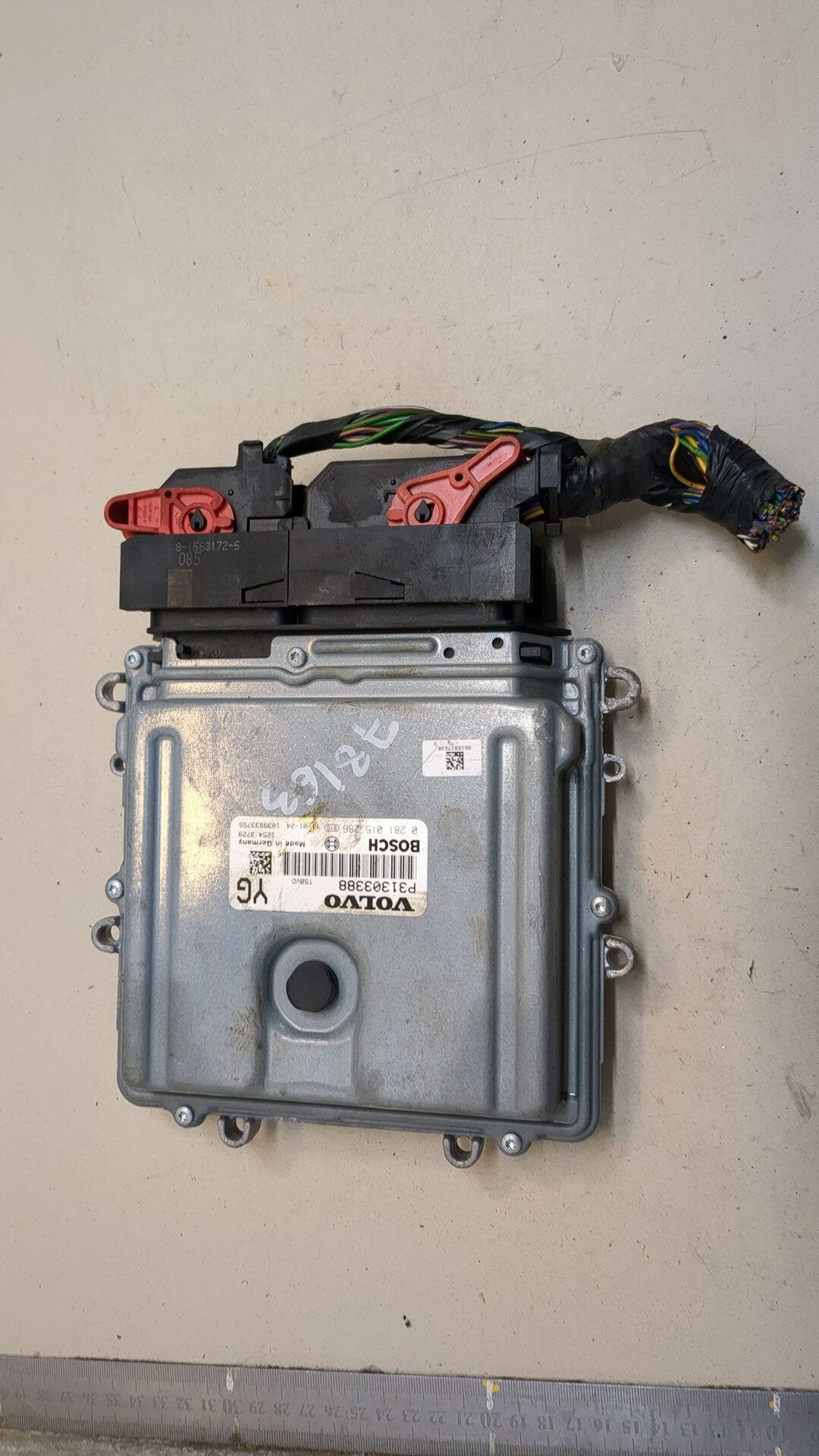 Блок управления двигателем Volvo XC60 Б/У