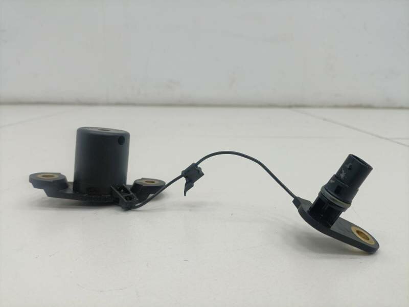 Датчик уровня масла Mercedes-Benz ML-Class W166 2011