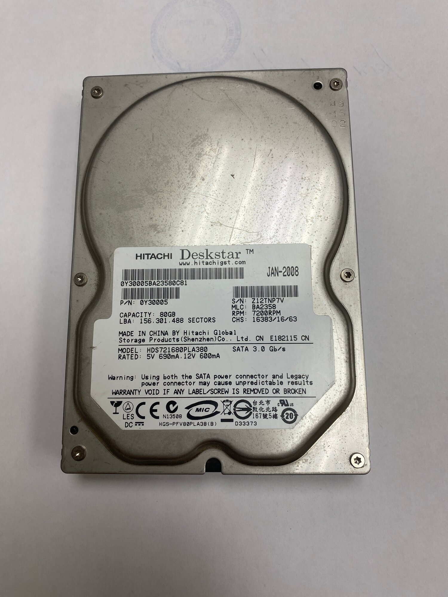 Жесткий диск HGST 80GB HDS721680PLA380 SATA 3,5