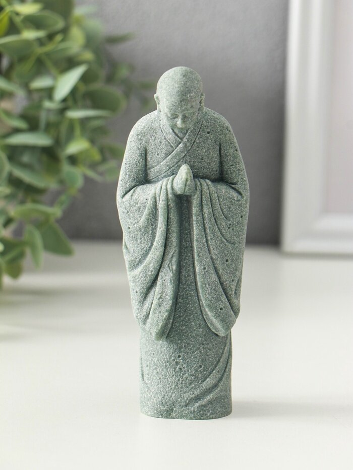 Фигурка песчаник «Монах», 5.3×4×14 см