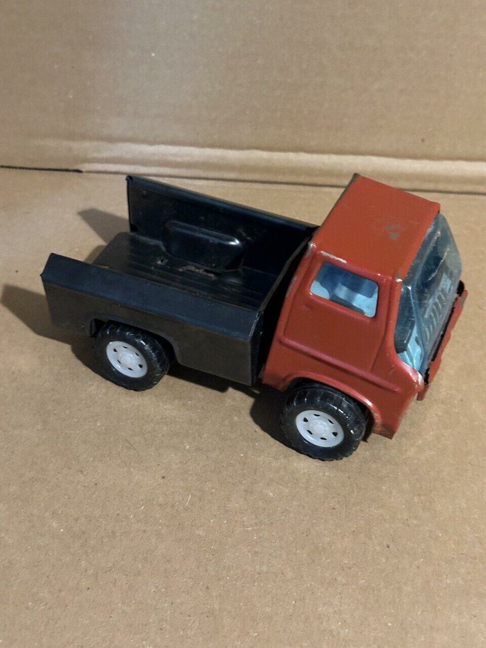 Машинка грузовик СССР 1980 годы винтаж