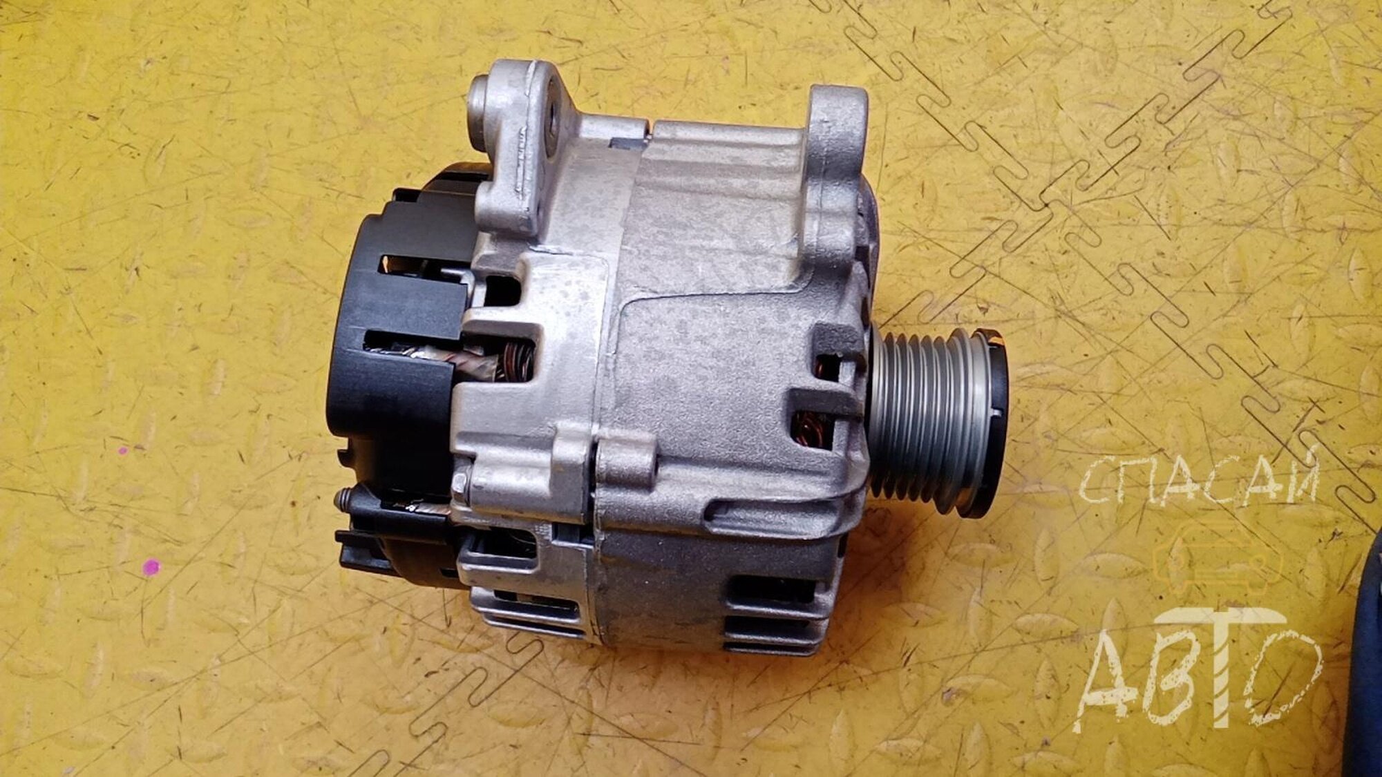 Генератор Caddy V 04C903026E, для Volkswagen Caddy, серый (запчасти и комплектующие)