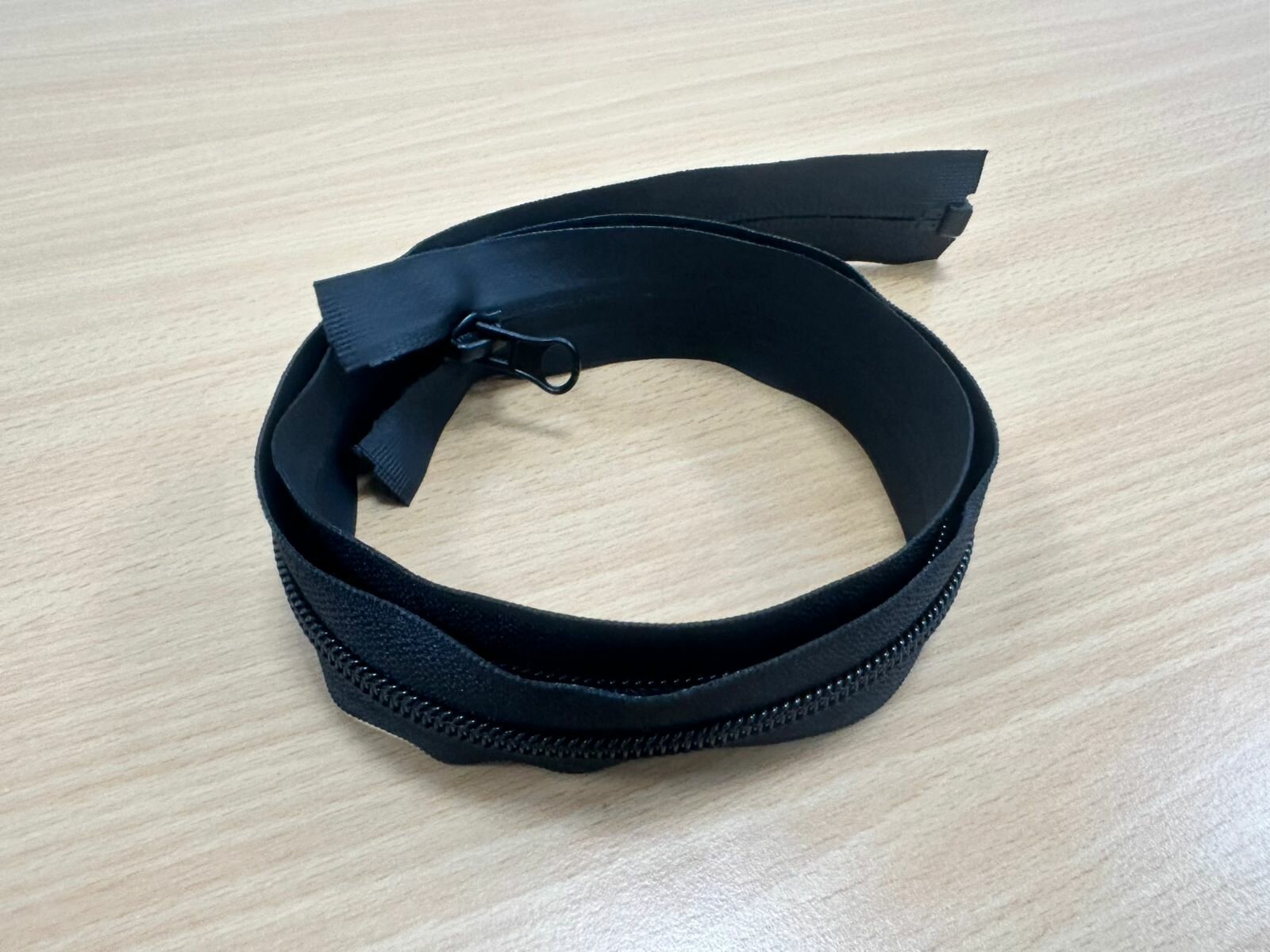 Потайная застежка молния, для одежды, 80 см, черный цвет, водонепроницаемая