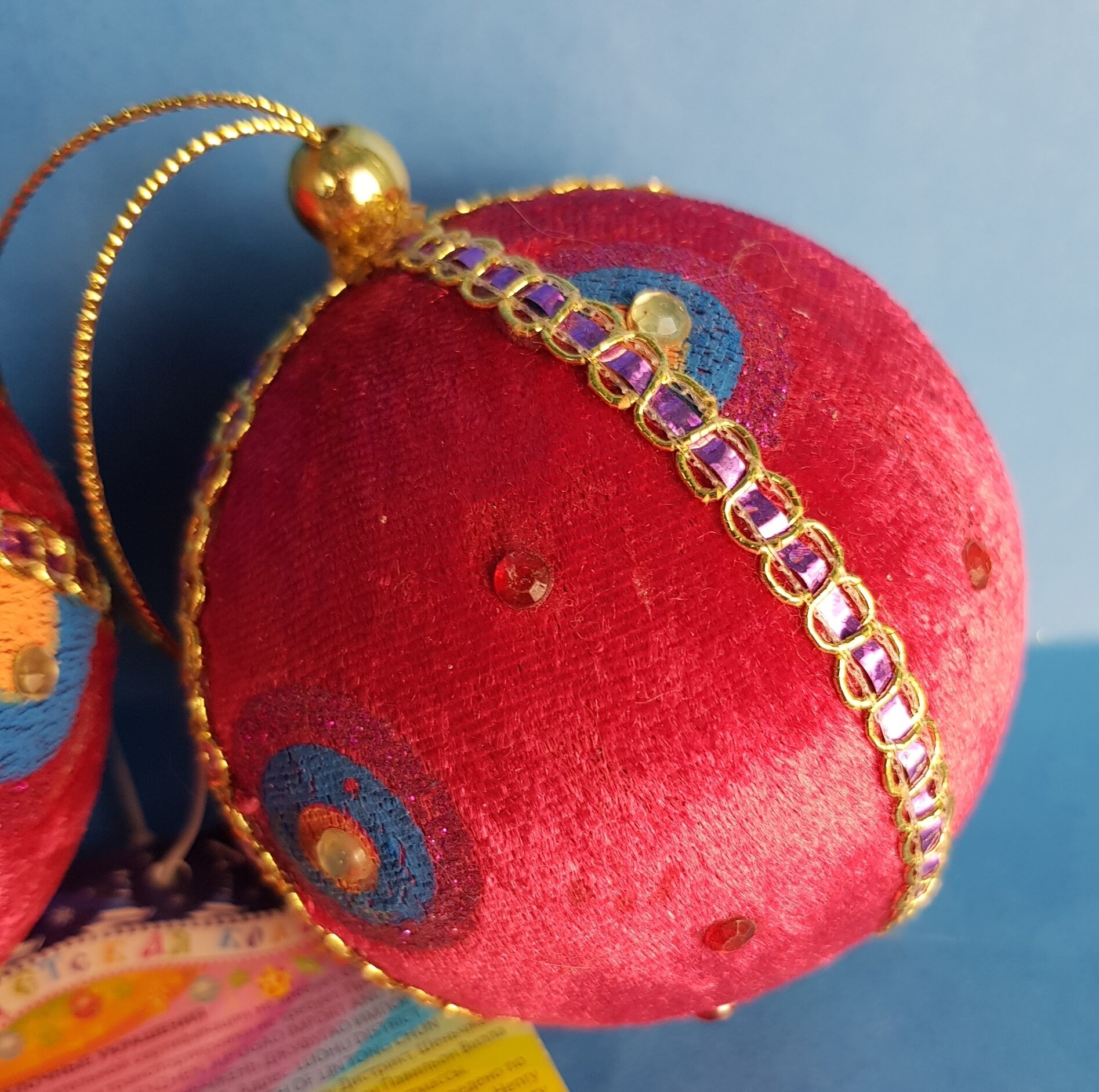 !09 Набор елочных шаров (набор 2 штуки) «Красный шар », d=9 см, флок цвет красный