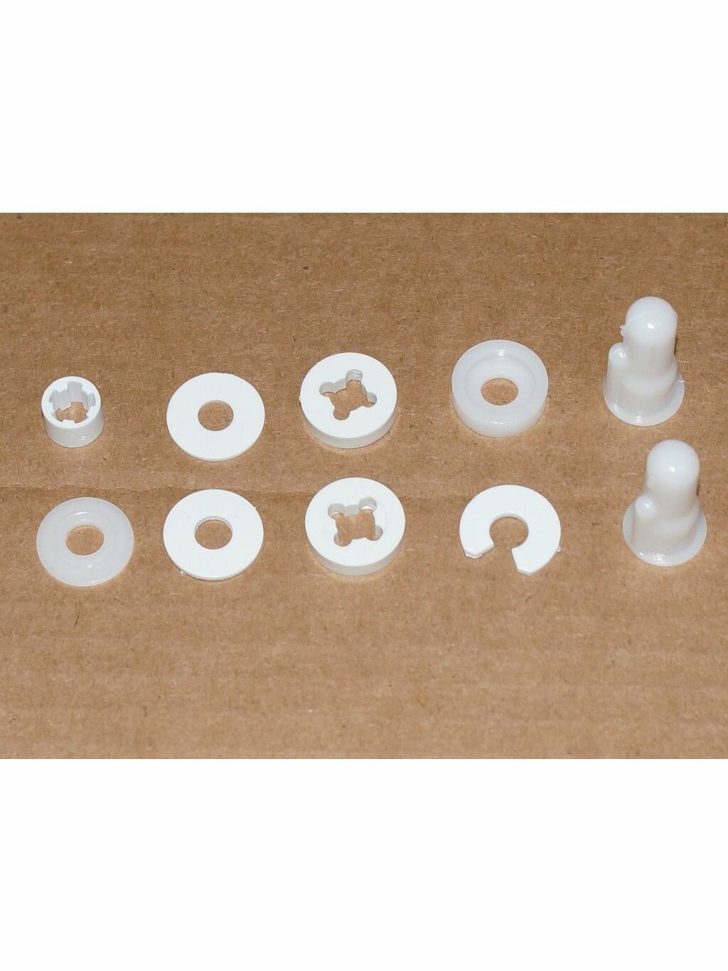 Комплект втулки и шайбы петель холодильника (ремкомплект) Минск Атлант 2000000028682