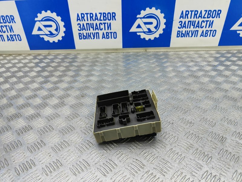 Б/У Блок предохранителей Ford Focus 1 / Форд Фокус 1 1.6 CDDA 97 Л.С 2004