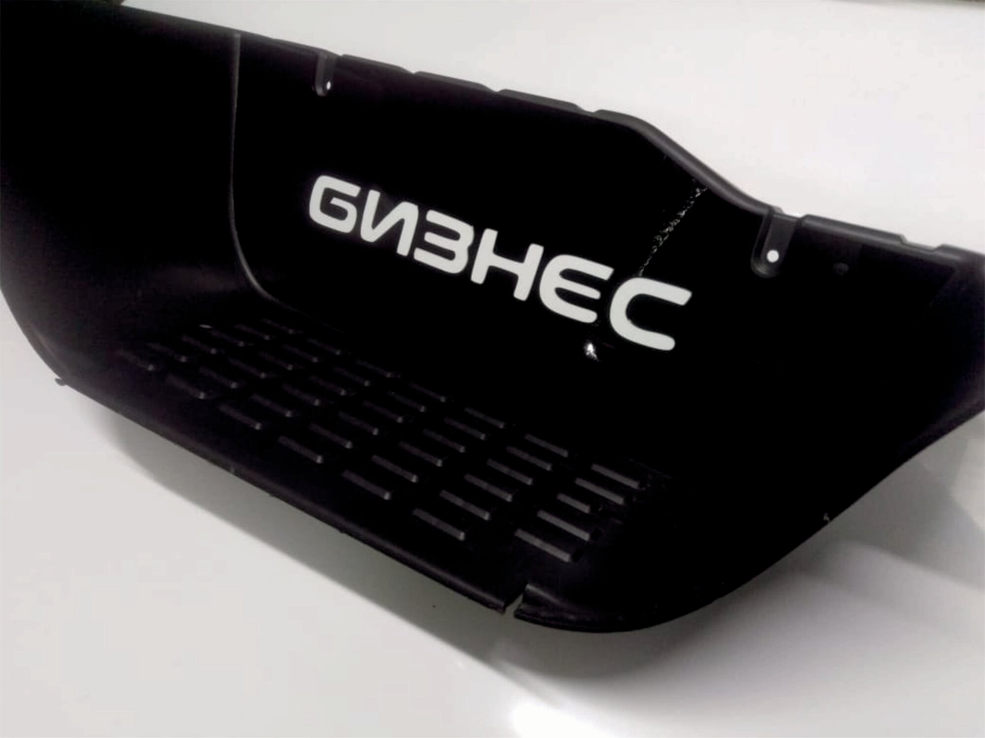 Декоративные накладки на подножки ( ГАЗель )