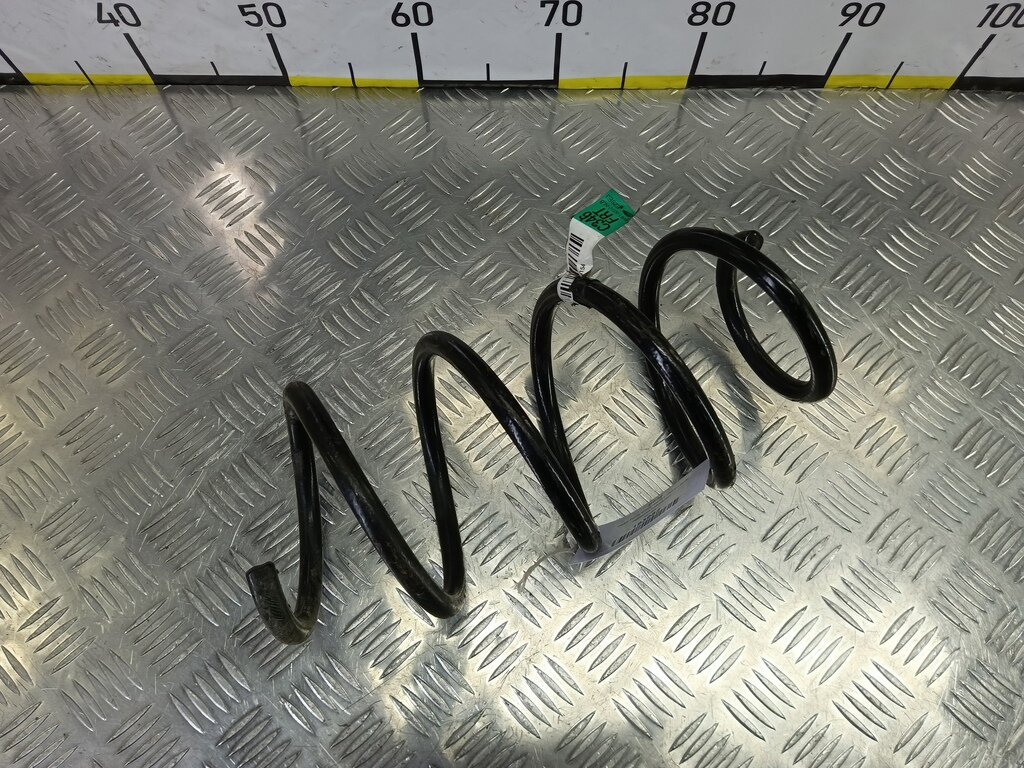 Пружина передняя Б/У для FORD Focus III рестайлинг (2014—2019) 1851892