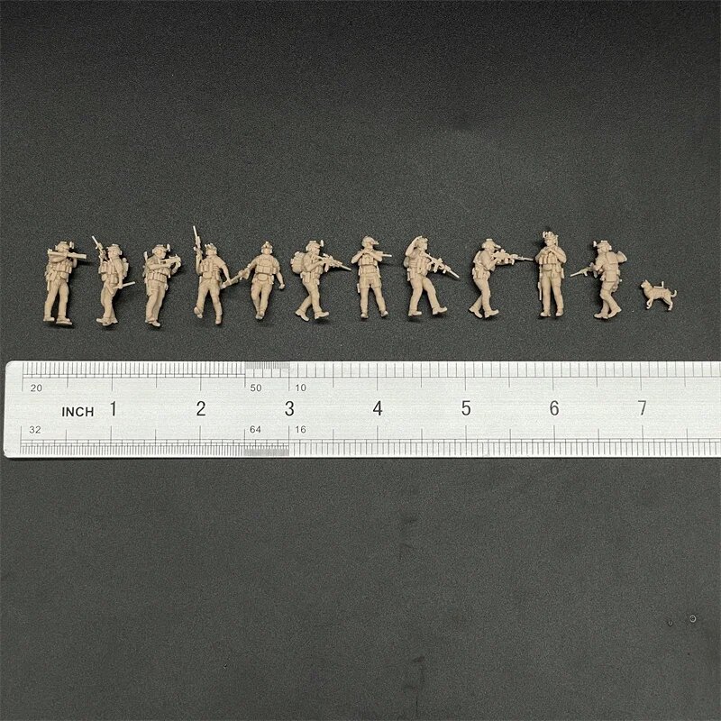 Неокрашенные миниатюрные военные фигурки 1/72 scale US Army