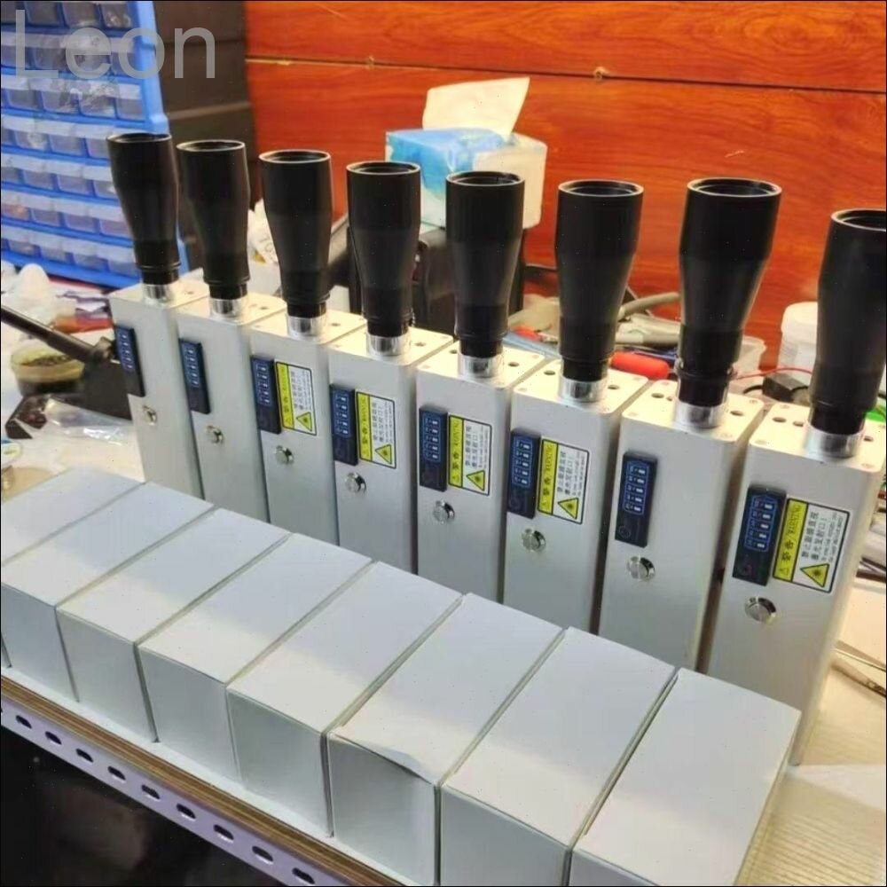 Мощная лазерная указка "Меч джедая" с насадкой и красным лучомw