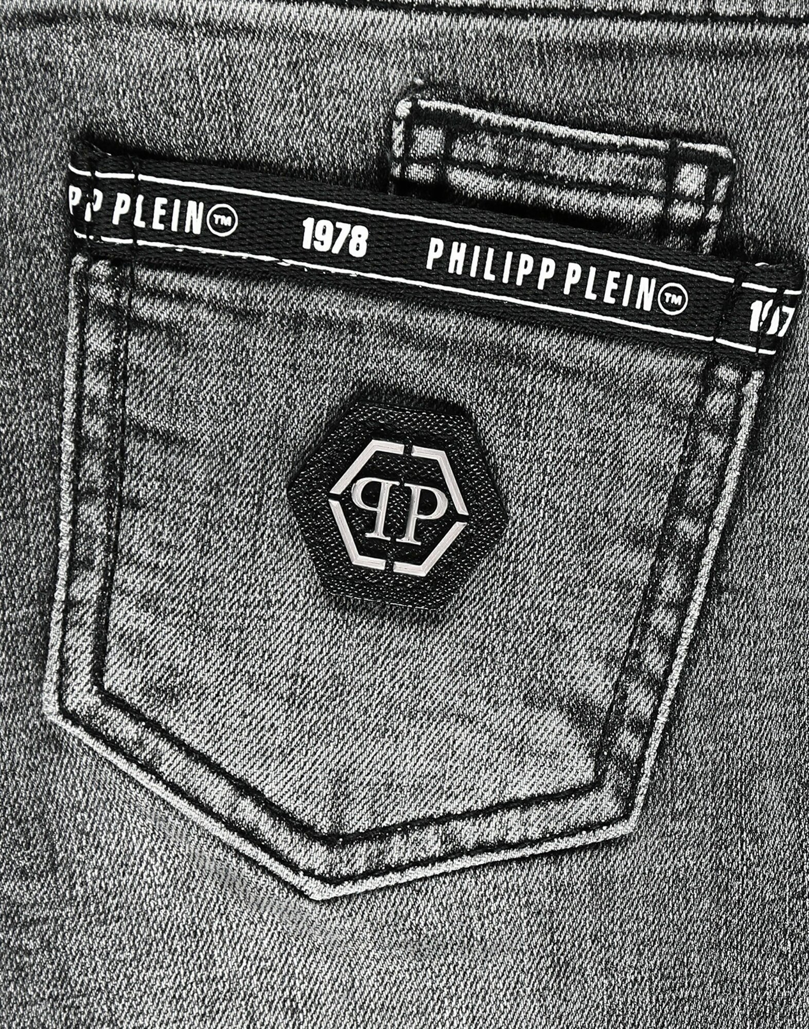 Джинсы PHILIPP PLEIN Осень-зима 2020, размер 116, серый — фото 1