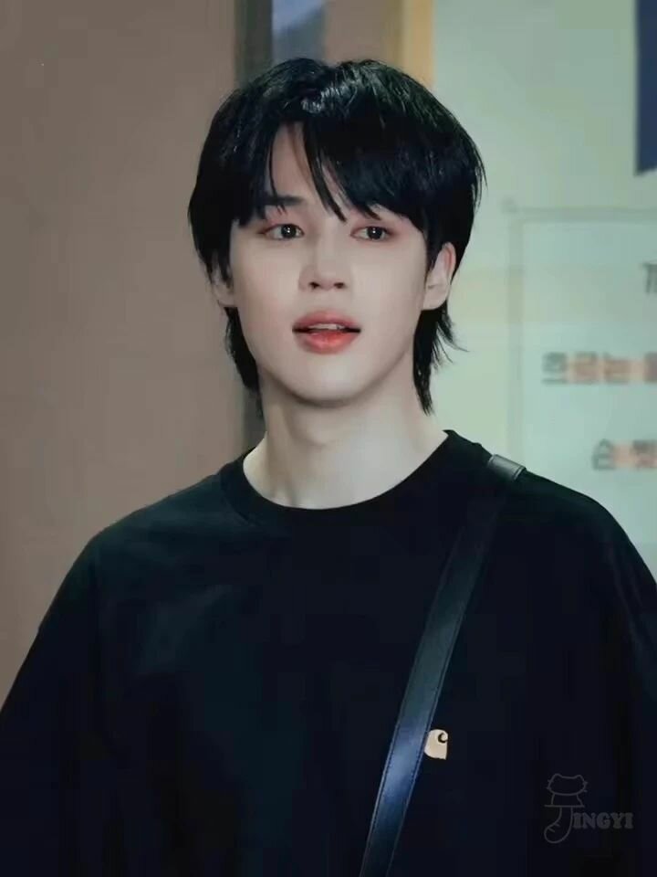 Набор для самостоятельной вышивки алмазами 5D Портрет Чимина - круглая алмазная мозаика размером 40x50 см для украшения стен дома,40X50CM, белый