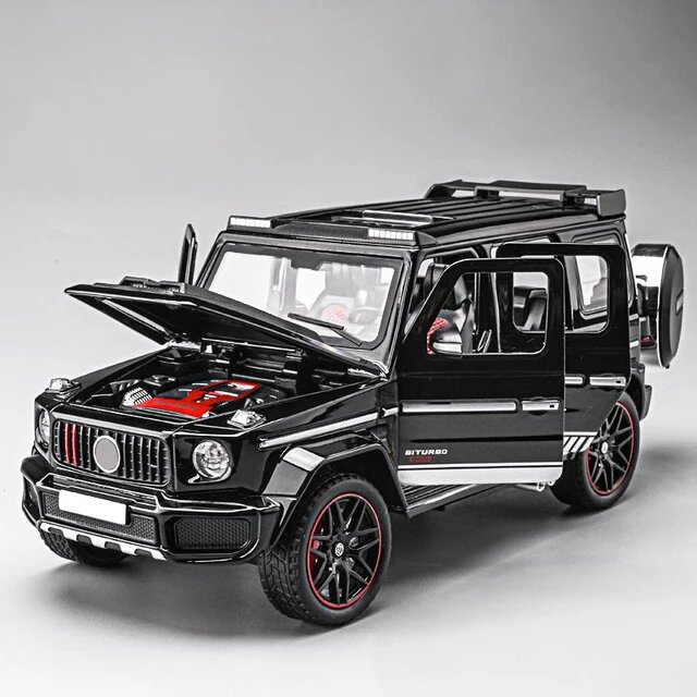 Модель внедорожника Mercedes Benz G800 в масштабе 1:24, литая из сплава металла, для самостоятельной сборки, настольного размещения, модных украшений для дома, со звуком и светом.