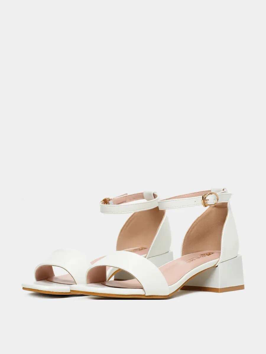 Босоножки Bai sen