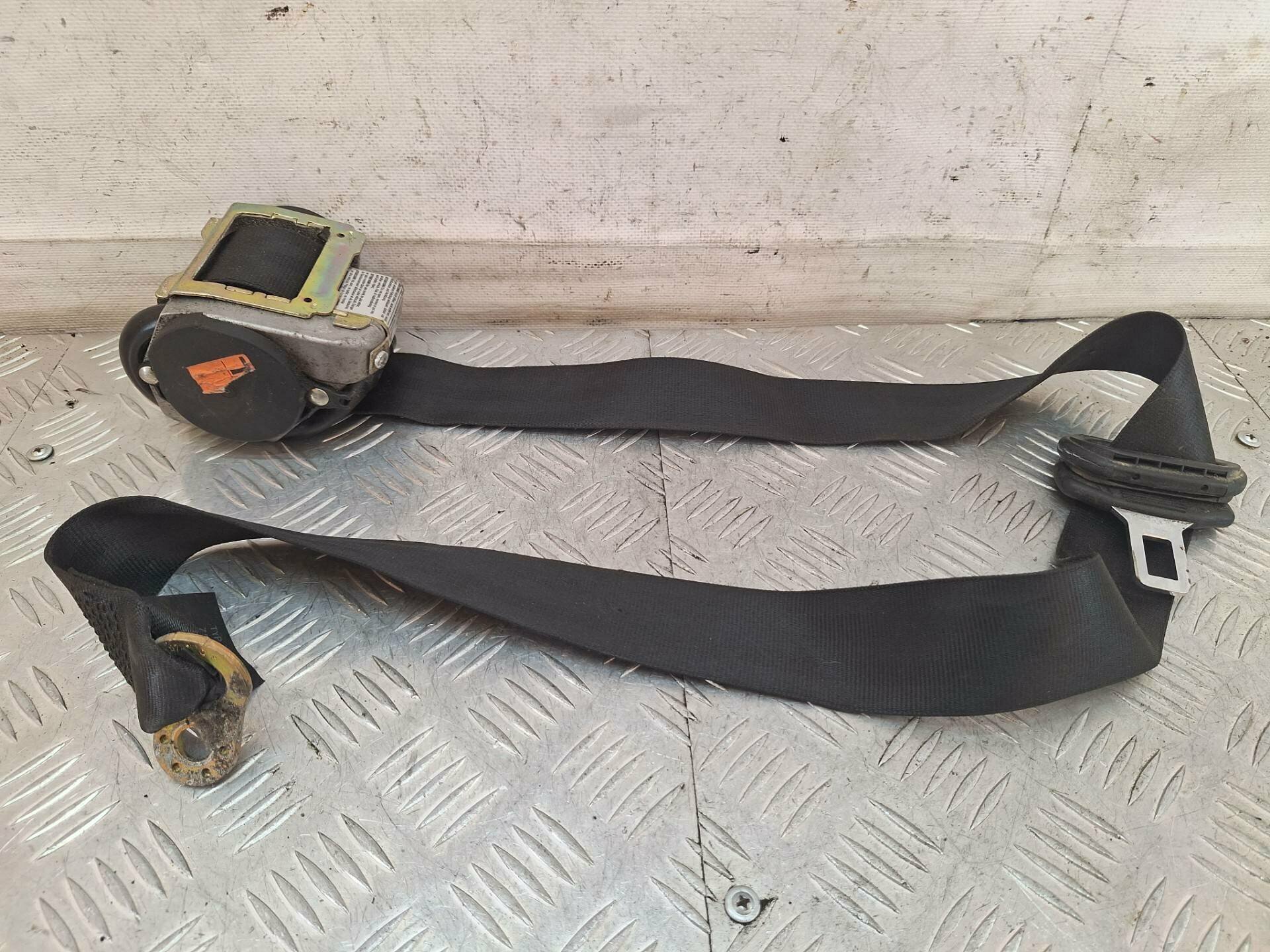 Ремень безопасности передний левый Audi A4 B5 рест. 1999 560308100