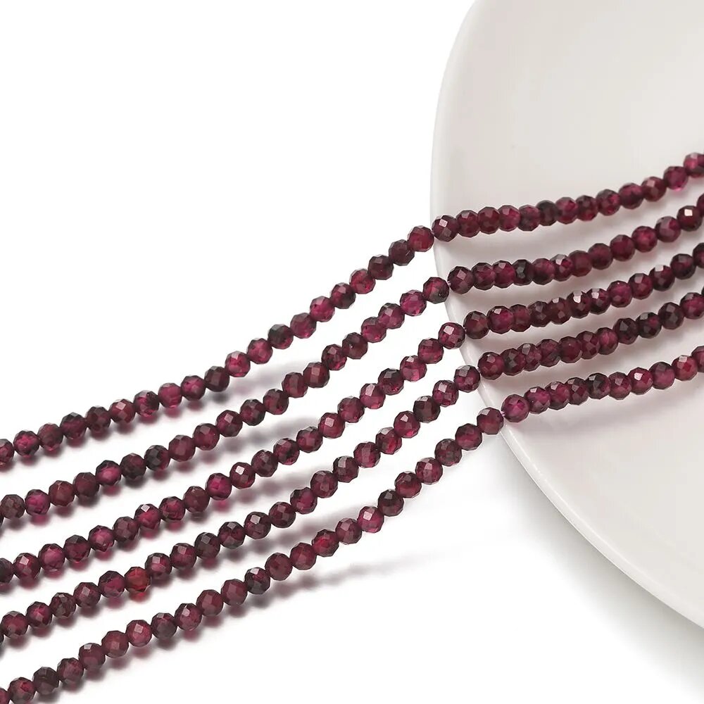 Бусины шпинели 3 мм , Гранат бусины крошка , около 135шт